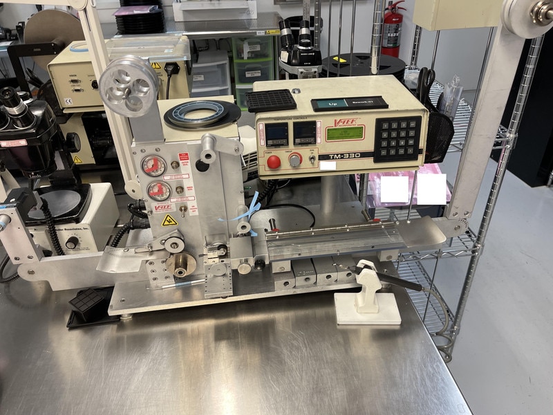 V-Tek TM-330 Tape & Reel Machine