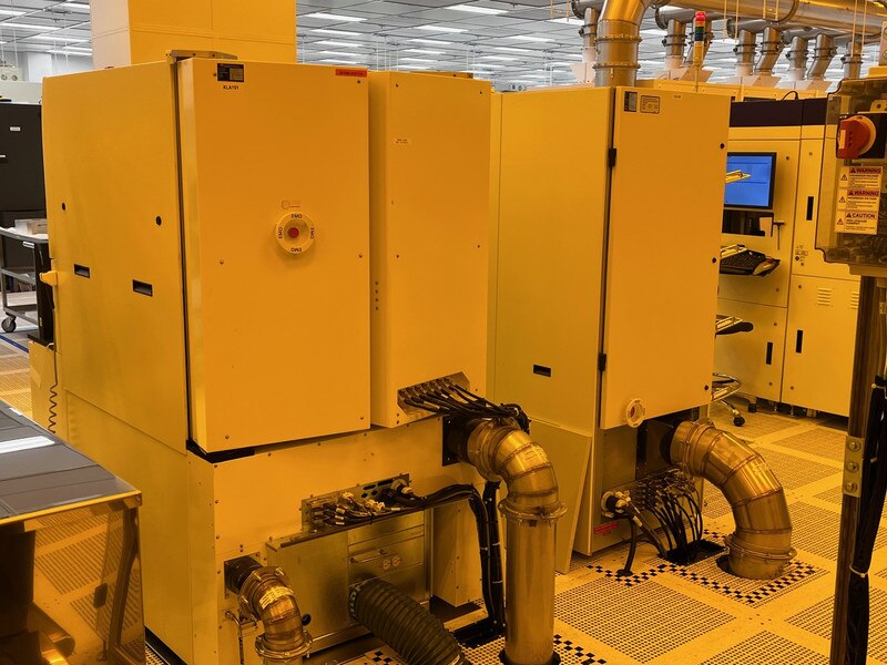 KLA-Tencor 2139 Surface Inspector | ClassOne Equipment