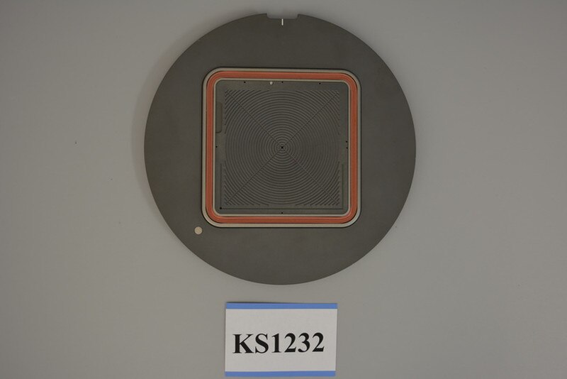Suss | MA6/MA8 Mask Aligner Square Substrate Chuck