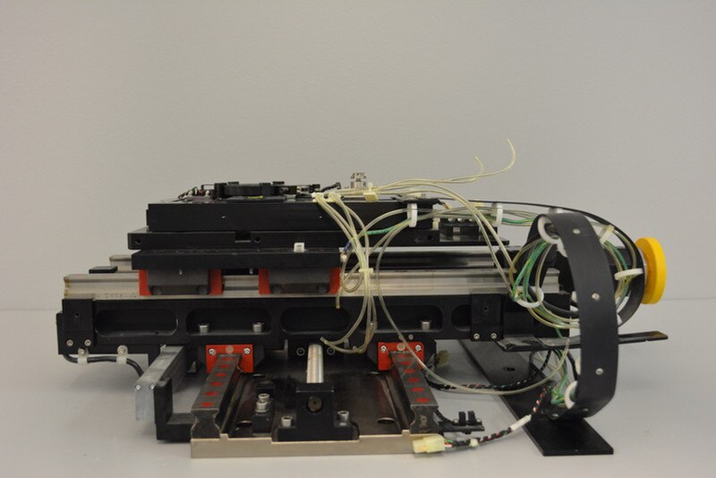 KLA-Tencor 716-470053-00 Micro XY Stage Assembly | Tested