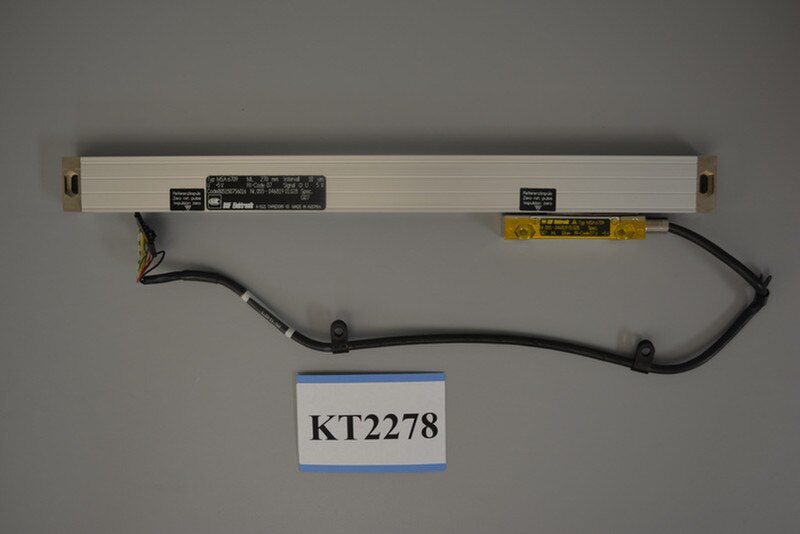 Tested KLA-Tencor 52-0271 X-Encoder for UV1080/UV1280 Systems