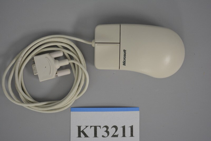 KLA-Tencor | DB9 Mouse